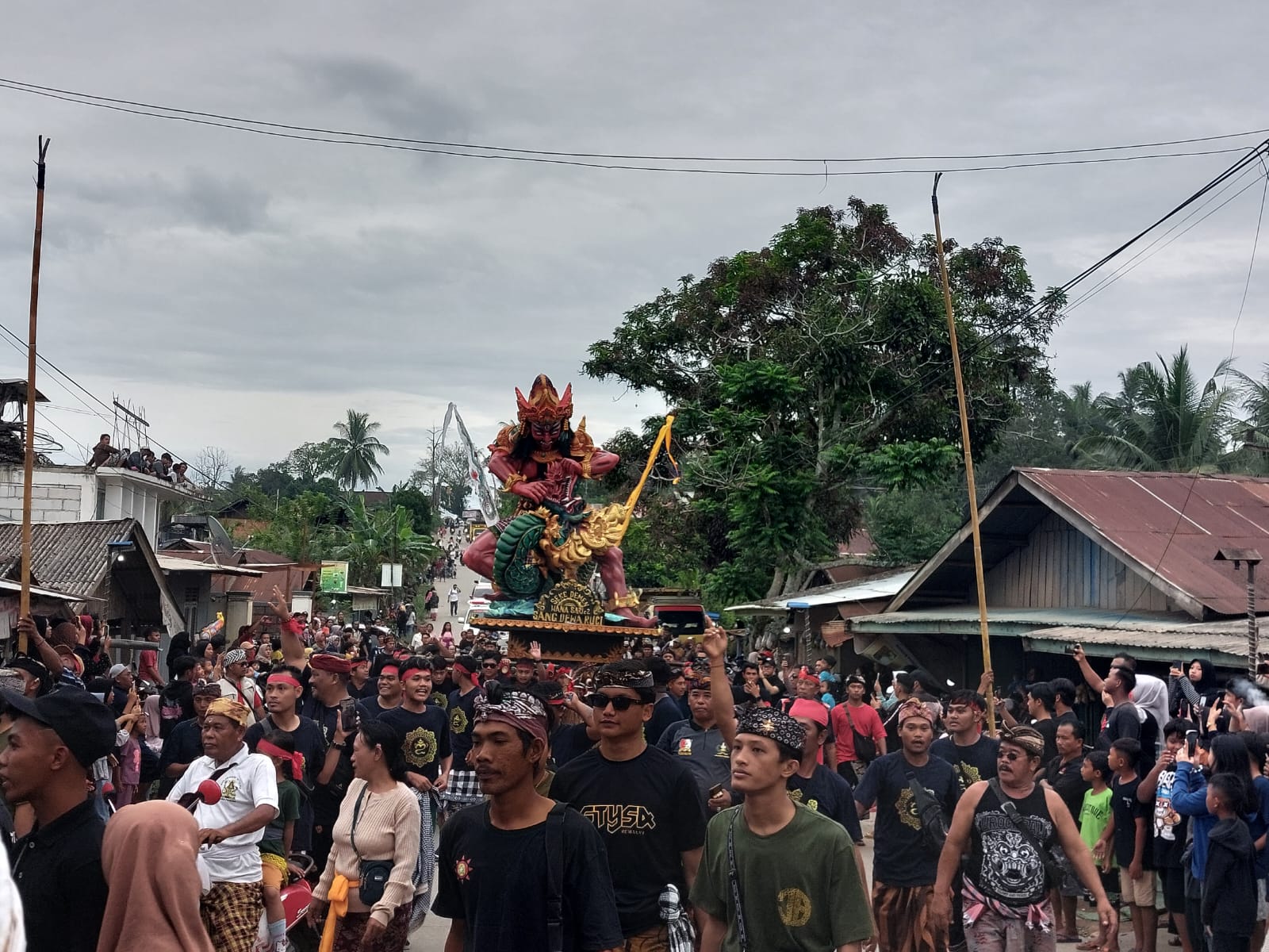 Desa Kerta Buana Rayakan Hari Raya Nyepi, Parade Ogoh-ogoh Disambut ...
