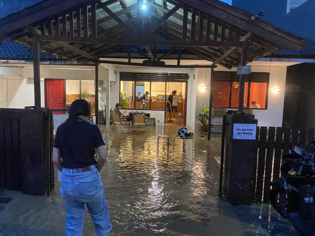 Banjir di Samarinda Rendam 820 Rumah, BPBD Imbau Masyarakat Waspada ...
