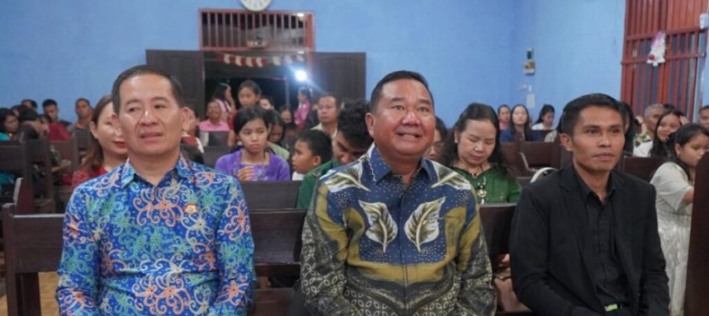 Ekti Imanuel Lanjutkan Safari Natal, Tegaskan Pentingnya Persaudaraan ...